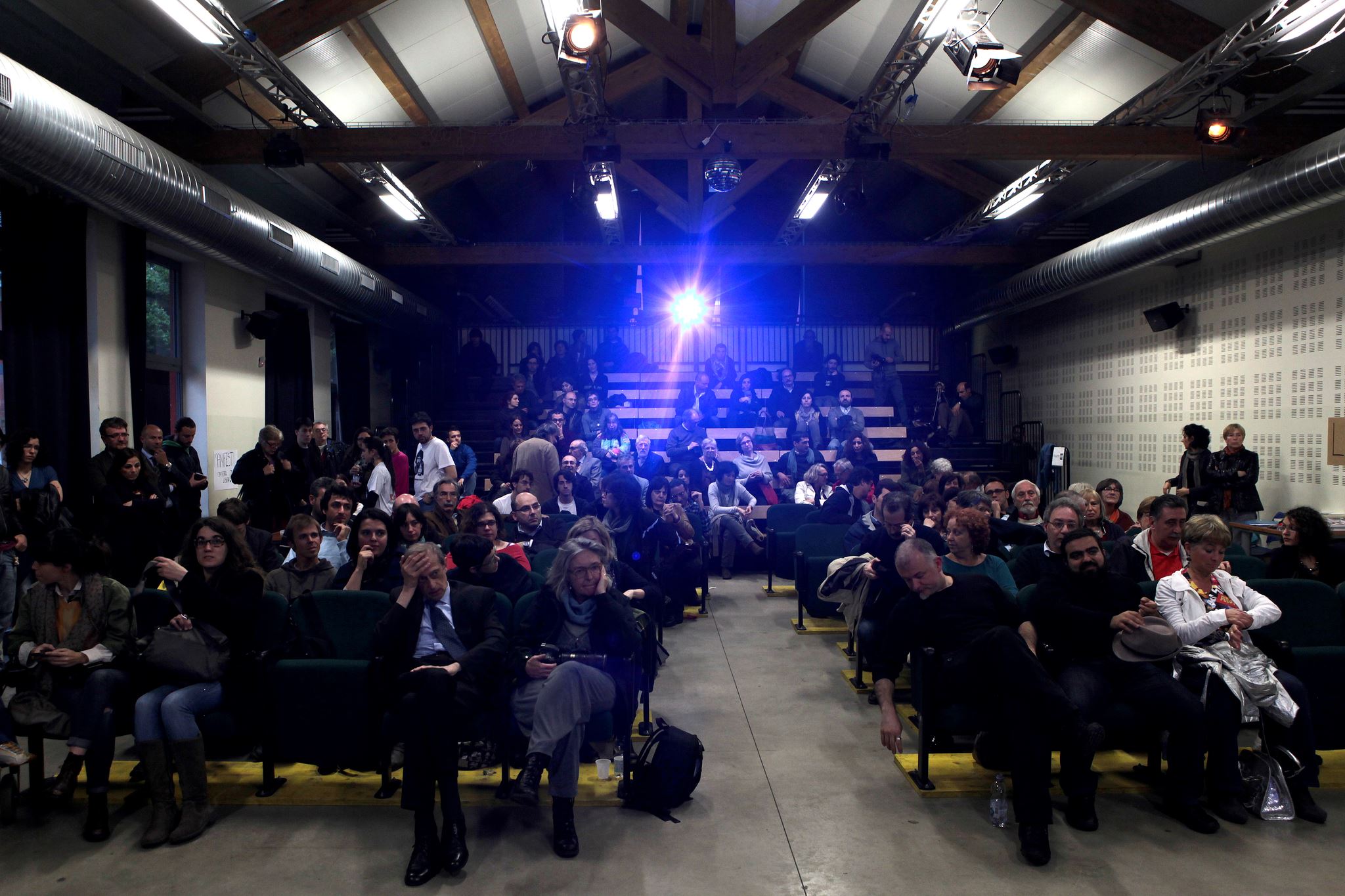 La serata a Torino per Mauro Rostagno, col sindaco Fassino, Celeste ...